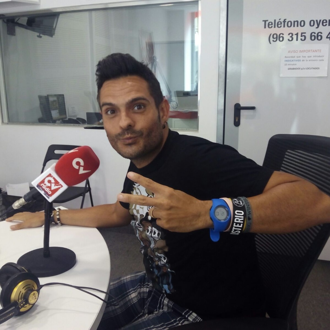 Raúl Antón, el humorista valenciano que triunfa en Youtube en Puertas ...