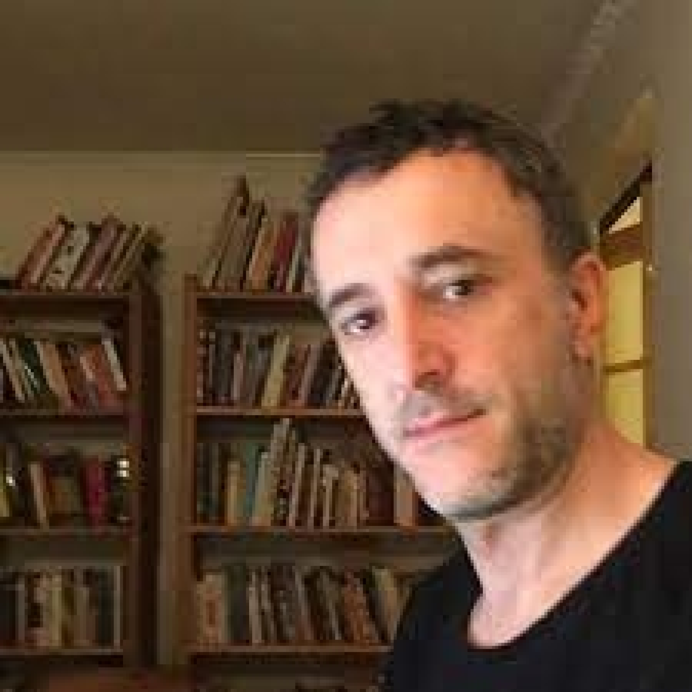 Cap. 01 | Entrevista a Dr. Sebastián Reyes Gil, Director Programa de ...