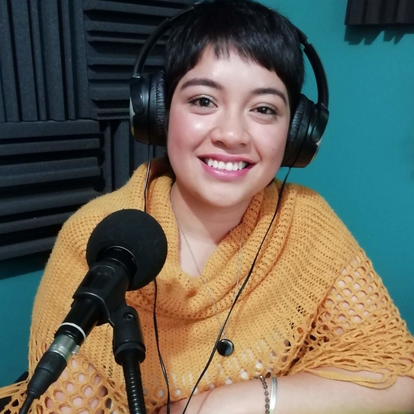 Entrevista en cabina Itzel Ramírez -Casa de la Amistad - Tvrismo al ...