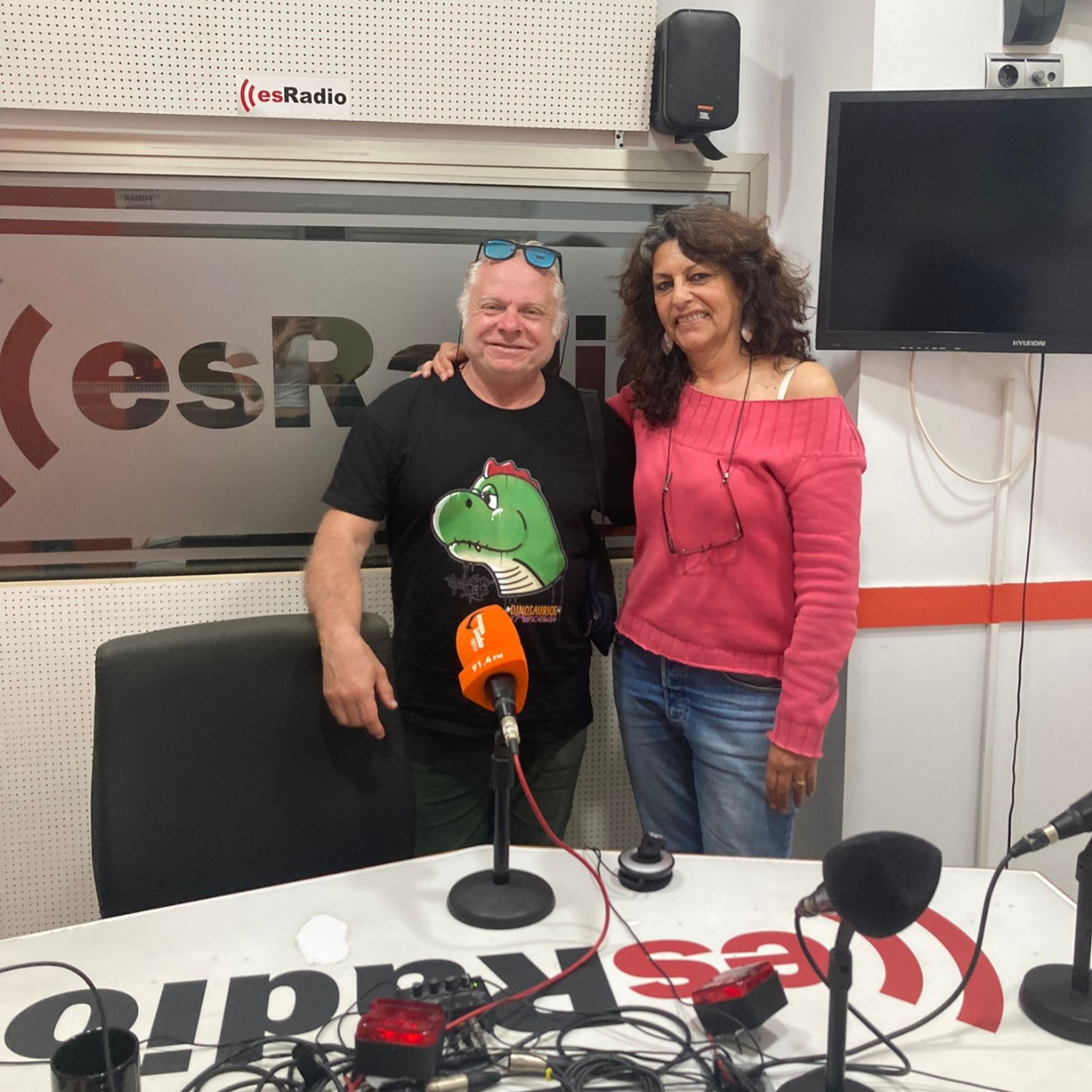 CALEIDOSCOPIO 3/5/24: VENENO CON FERNANDO GOMEZ HERNANDEZ Y ENTREVISTA ...