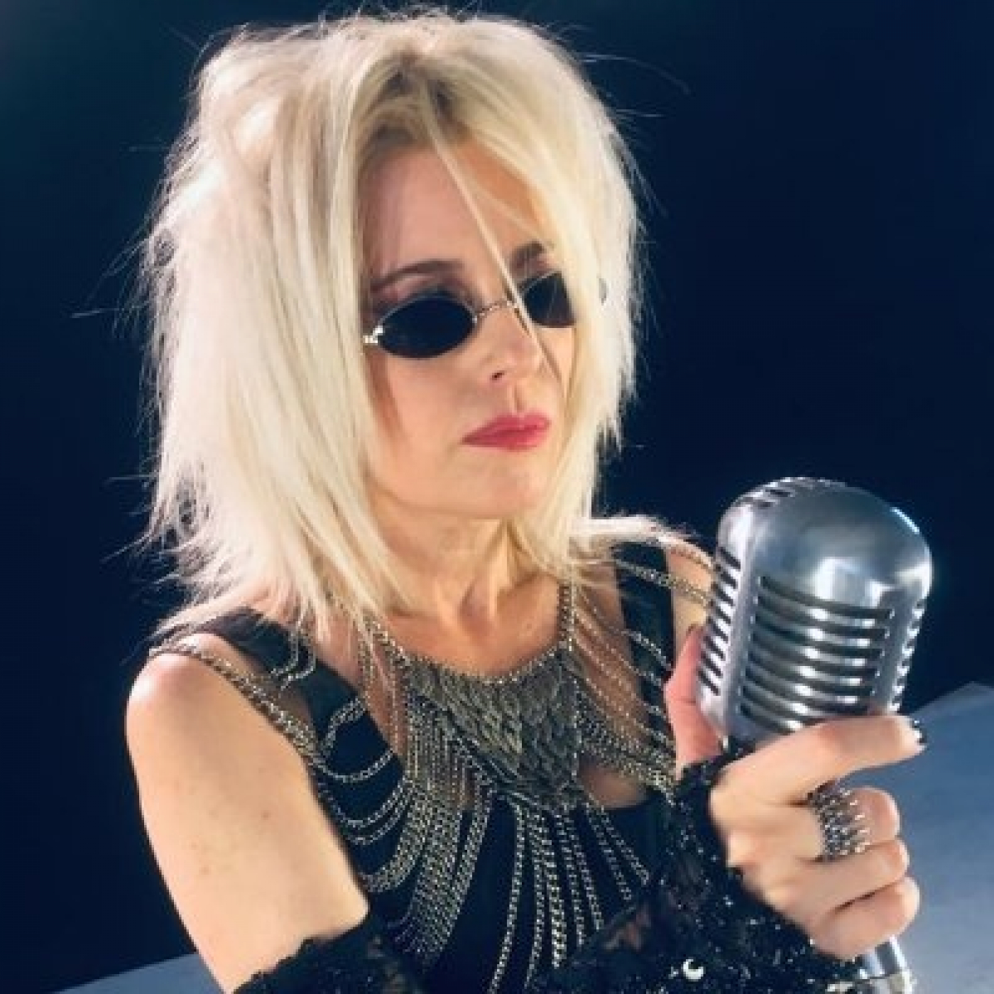 Cantante Rowina Casey, sobre el espectáculo homenaje a Astor Piazzolla ...