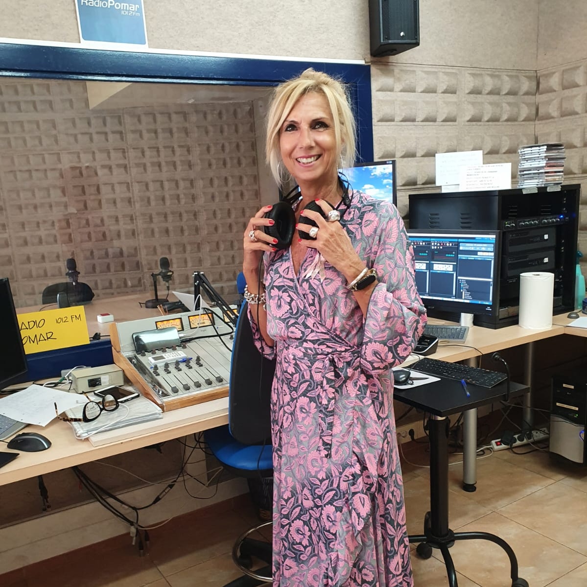 Día Mundial del Cáncer de Mama, la Dra. Mireia Margelí, ICO Badalona ...