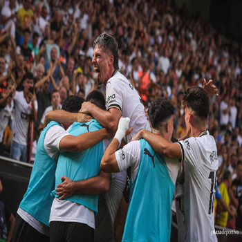 La guarderia de Baraja tomba a un gegant - 90 Minuts - Podcast en iVoox