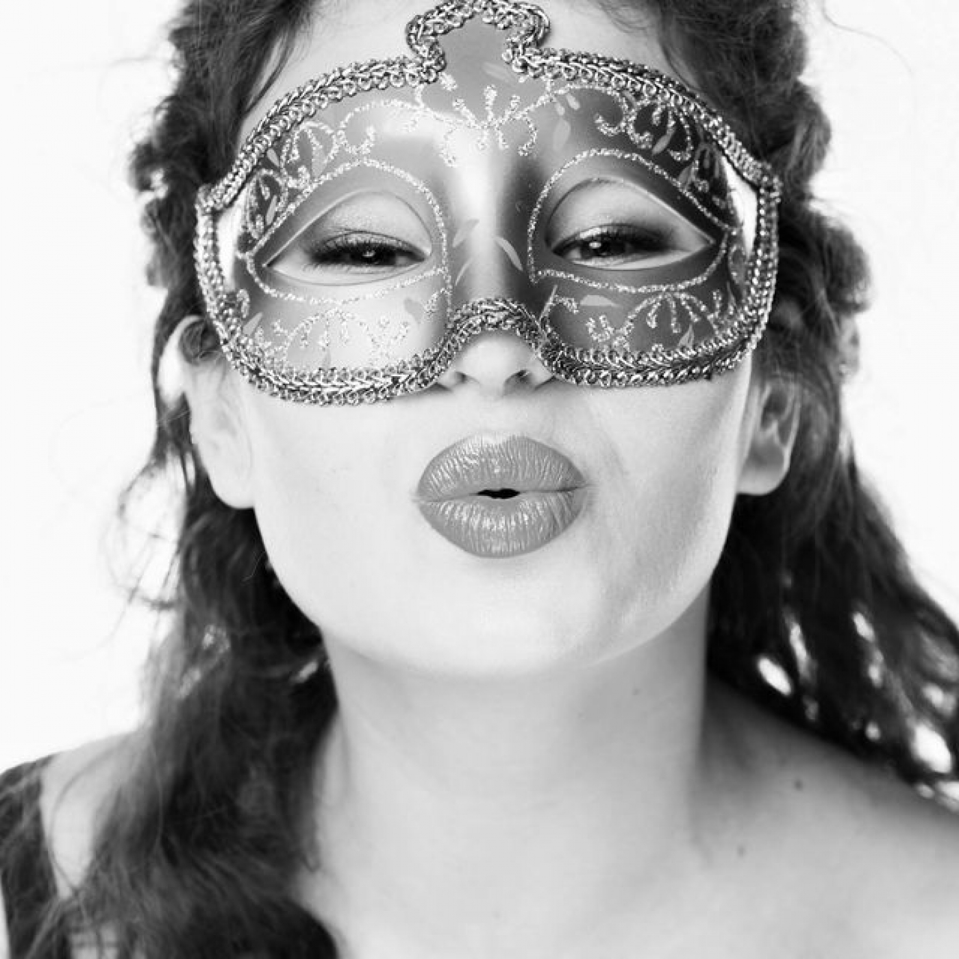 LABIOS ENTREABIERTOS - PODash