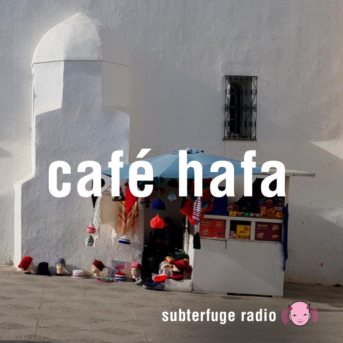 Café Hafa #1: Tánger, la ciudad más excitante y peligrosa del mundo en ...