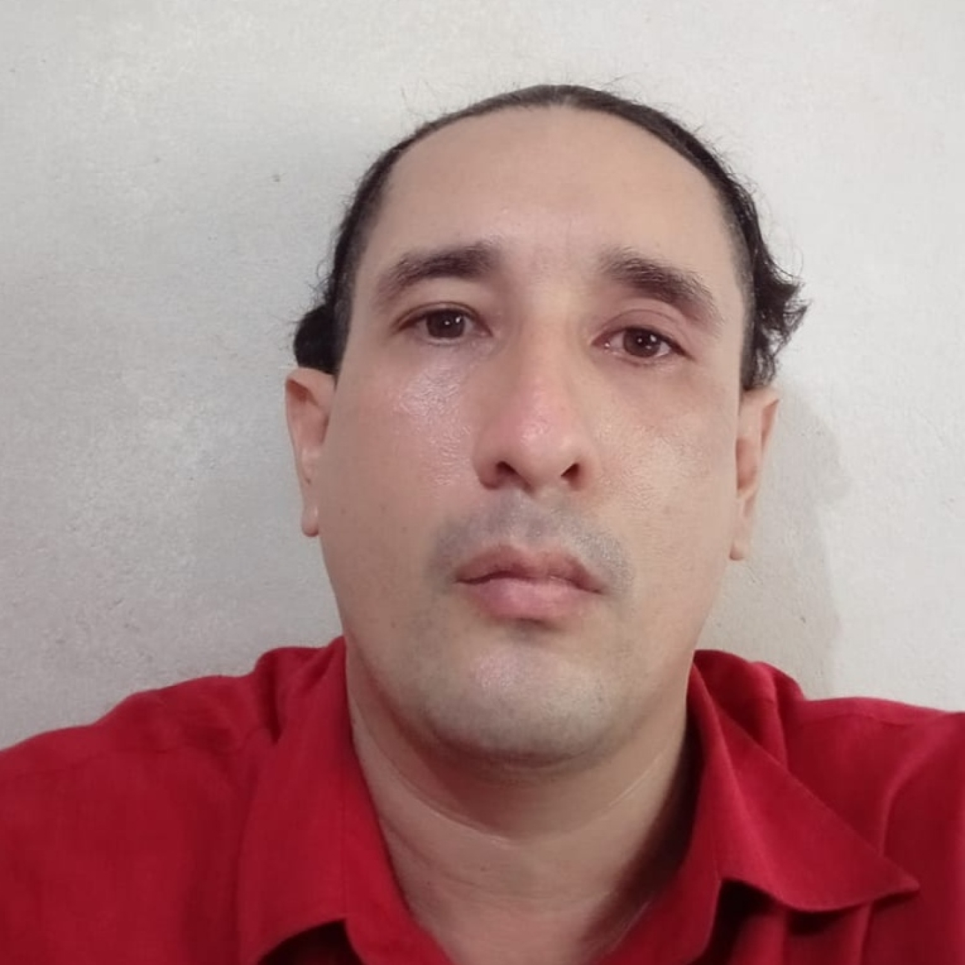 The Time Miguel Got Stuck in the Elevator - Podcast on iVoox